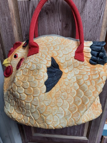 Rubber chicken purse the - Gem