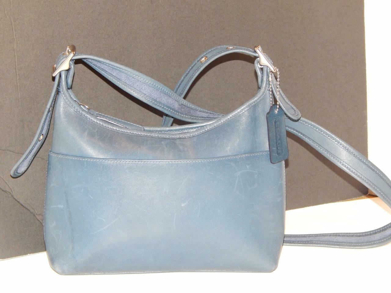 COACH 9136 LEGACY Blue GLOVE LEATHER S ZIPPERED MESSE… - Gem