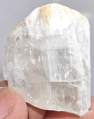 Size 35X25X15mm 20gram quality WT Tremolite crystal with rainbow ...