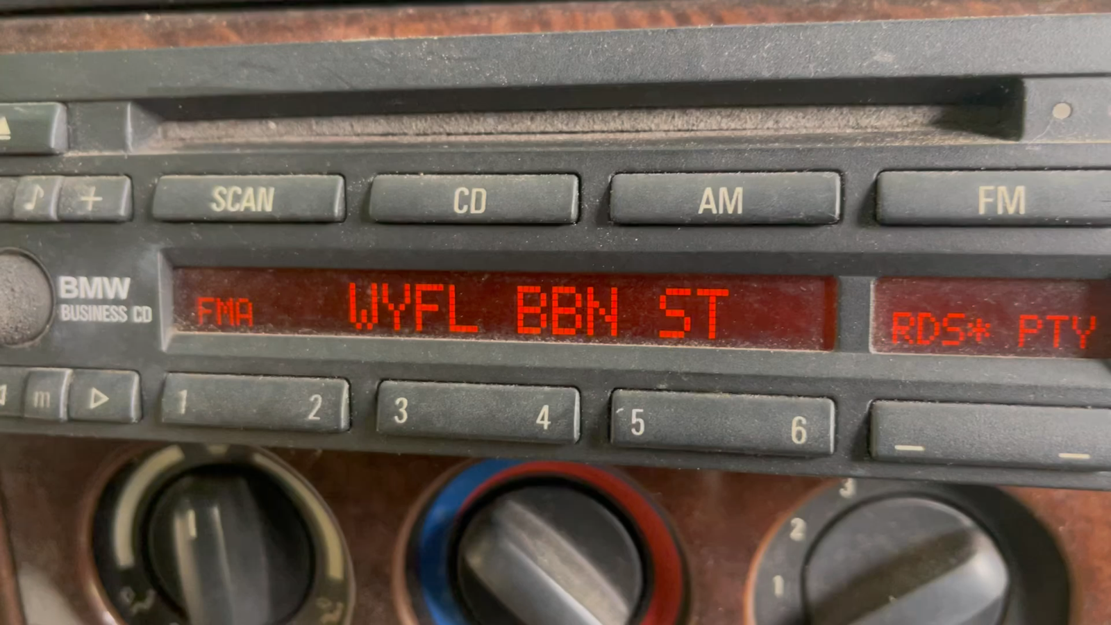 BMW CD43 CD PLAYER RADIO STEREO E30 E31 E36 318 325 328 840 850 M3 Z3 ...