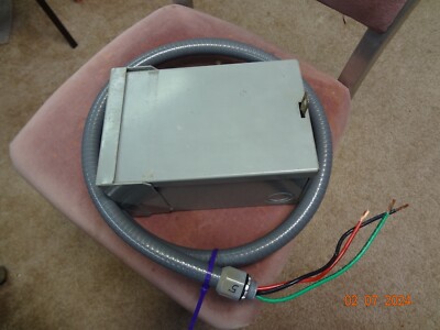 60 Amp Outdoor Load Center #W0204ML1060-2 Siemens + 10GA 5' Armored ...