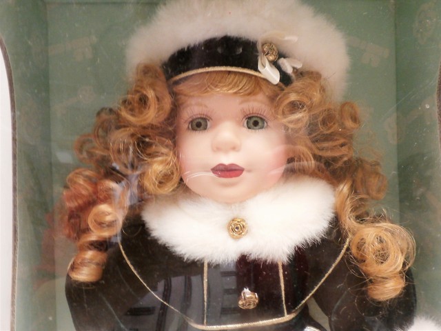 Brass Key Victorian Rose Collection Genuine Porcelain Doll Special Ed ...