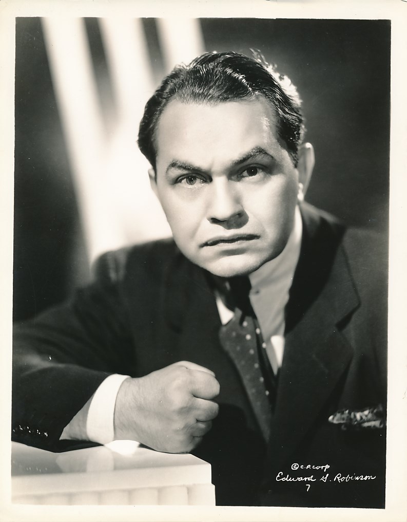 Edward Robinson's Instagram, Twitter & Facebook on IDCrawl