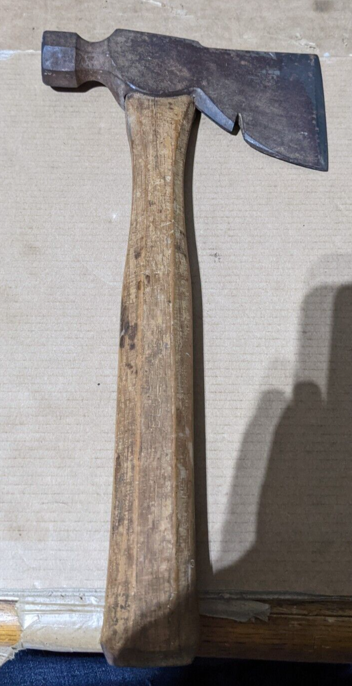 Vintage Belknap Blue Grass Roofing Hatchet Carpenter wood handle ...