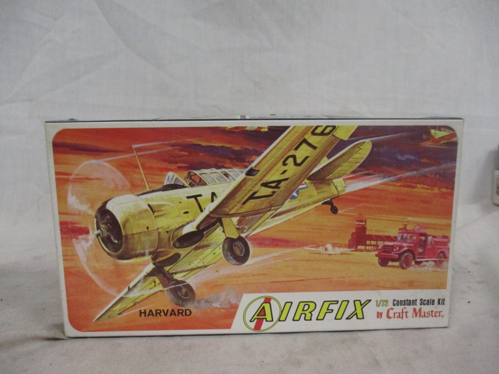 Airfix #1228-50 Harvard Model Kit | eBay