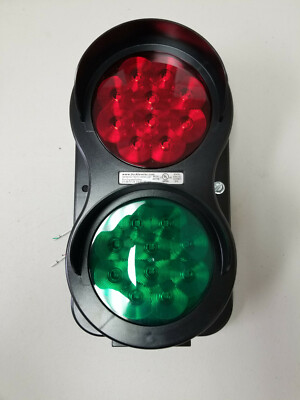 Traffic Control & Road Safety - Traffic Light Controller