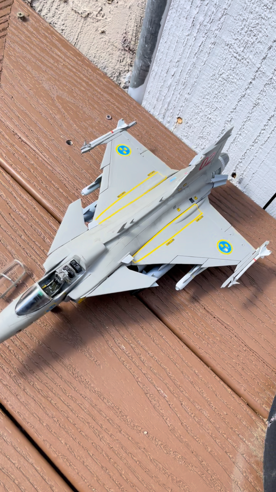 1:48 SAAb JAS 39 Gripen Built Model | eBay