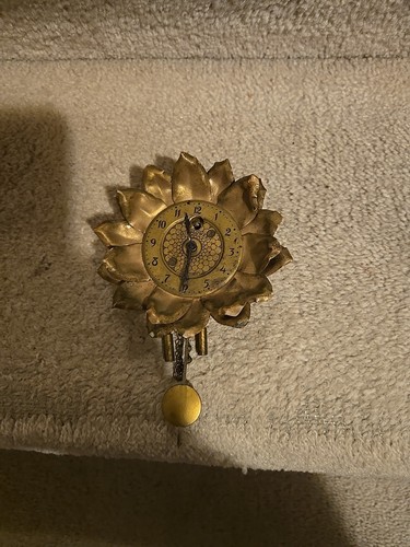 Lux "Sunflower" Pendulette Wall Clock Mechanical Key-wind | eBay