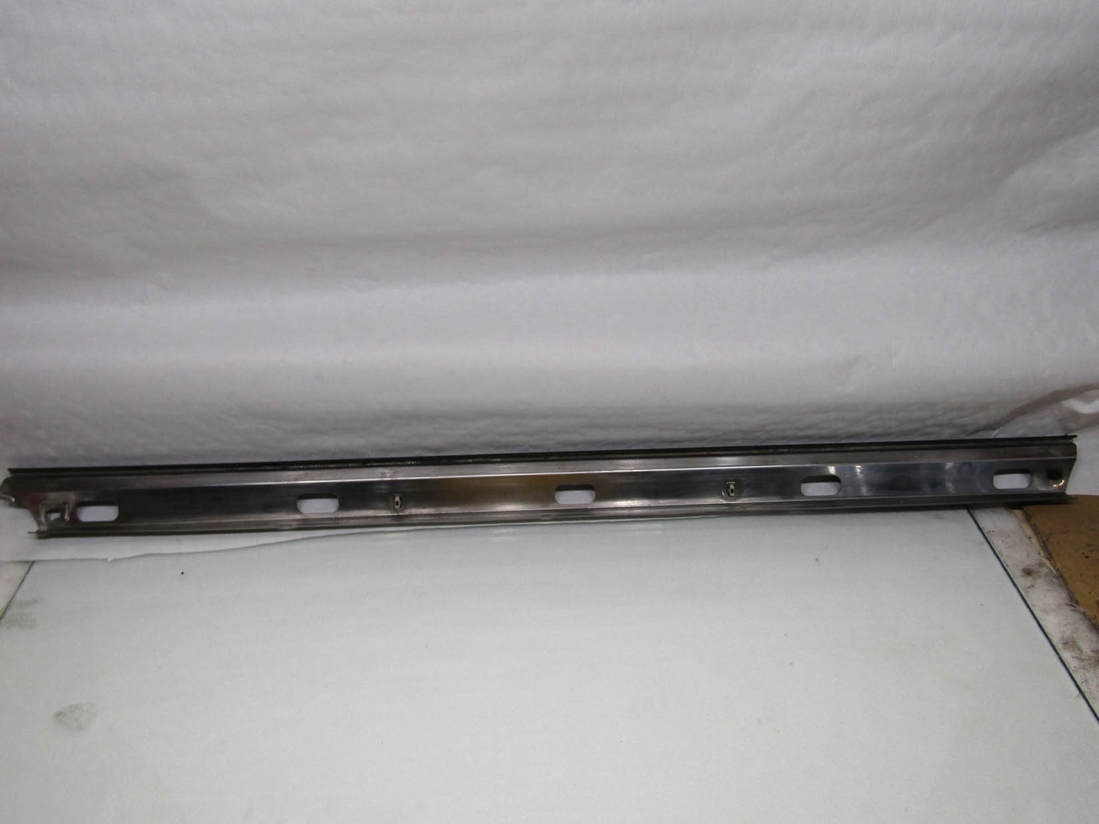 Lexus LS400 Toyota Facelift 97-00 OS right front door scuff panel trim ...