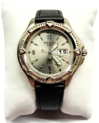 New RELIC wet Date Watch Analog Quartz Water resistant 50m New Battery ...