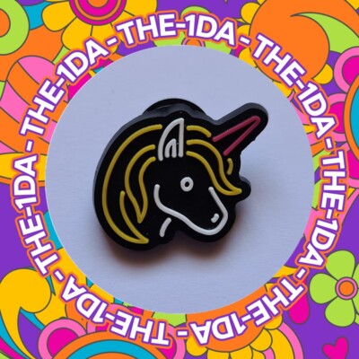 RETRO - 90s NEON Unicorn - Charms For Crocs / Shoes - PVC - SIGN ...
