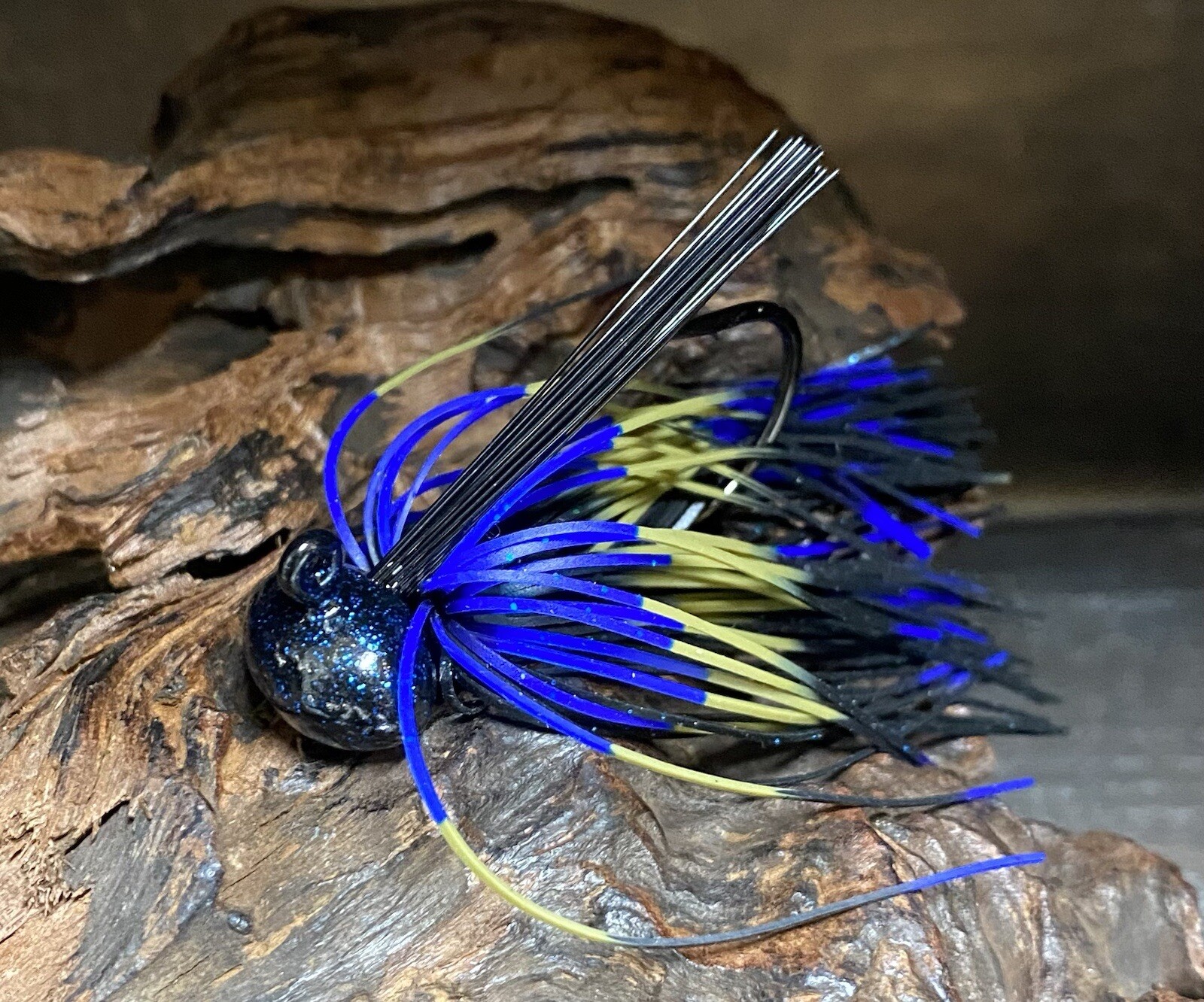 3/8 oz Football Jig Bass Lure ( Blue Spider Skirt ) | eBay