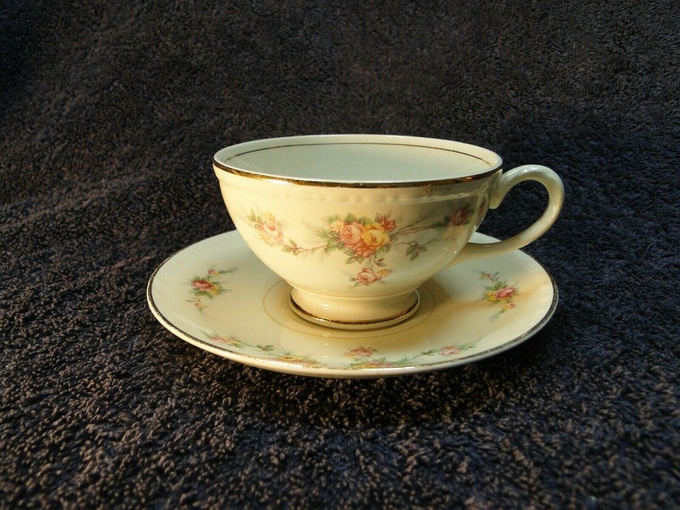 Homer Laughlin Eggshell Georgian Countess Tea Cup Saucer Sets 4 ...