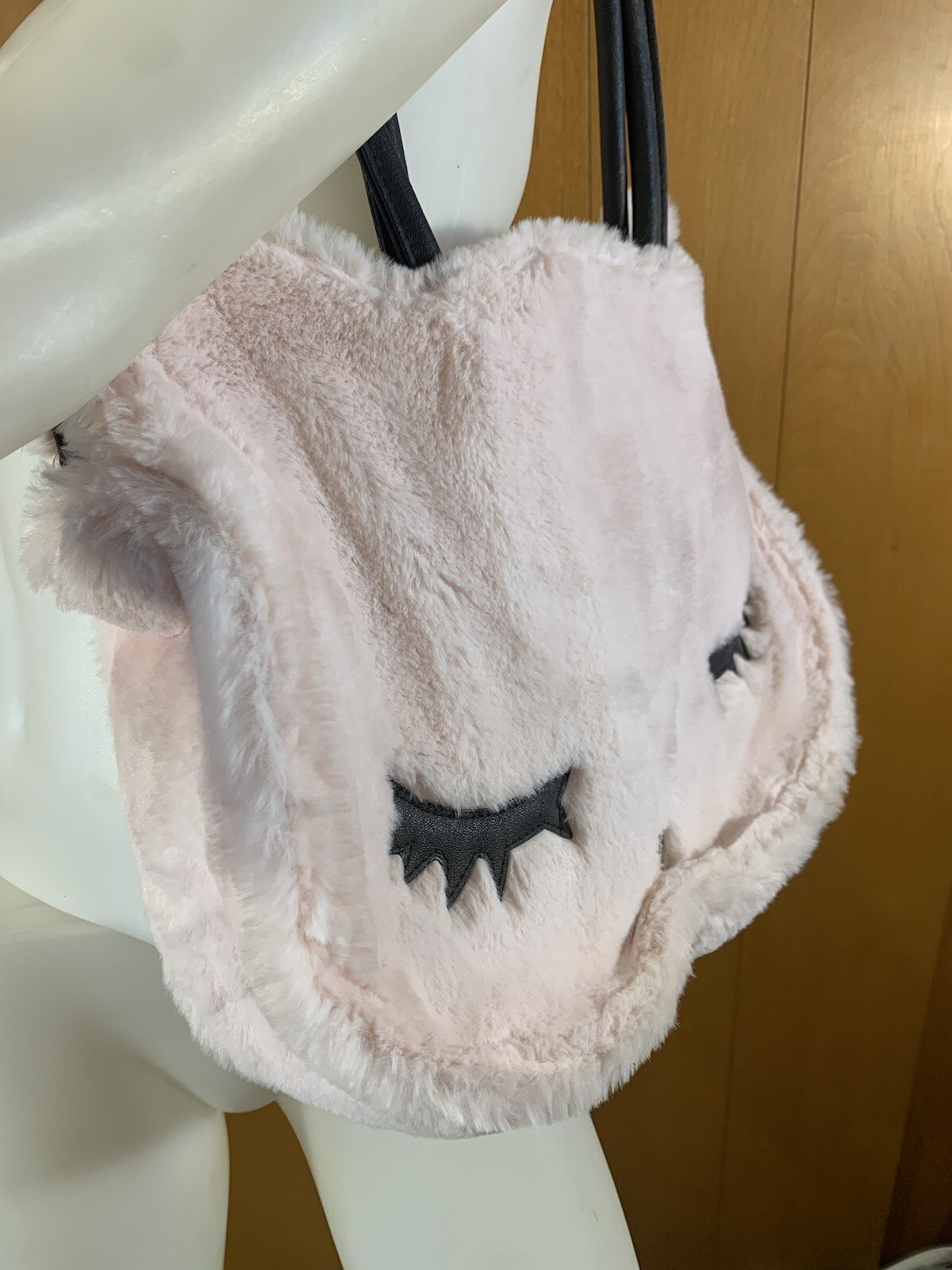Betsey Johnson Pink Furry Fuzzy Kitty Cat Face Shaped Shoulder Bag ...
