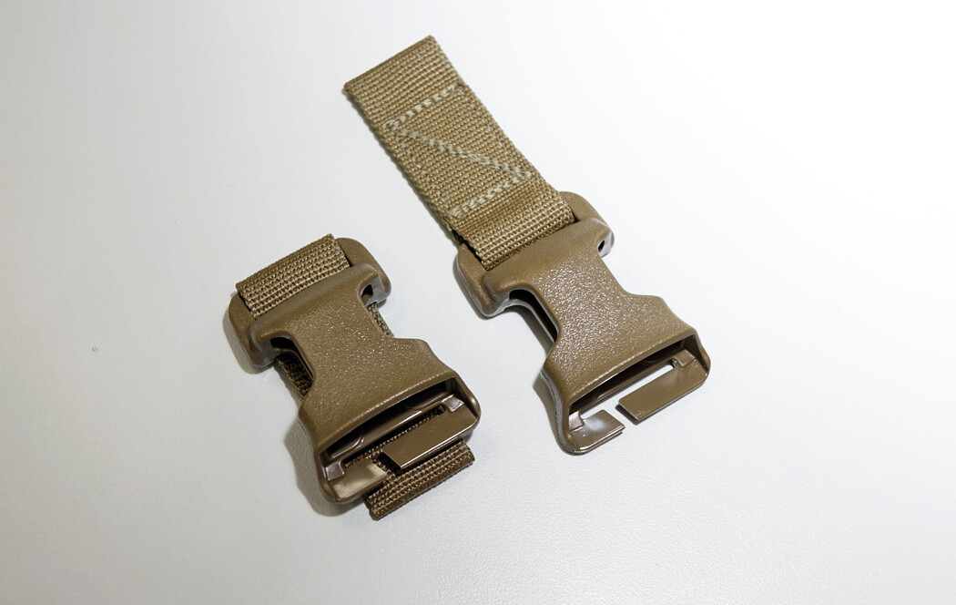 Down Range ITW QASM Vertical Connector Chest Rig Placard Swift Clips ...