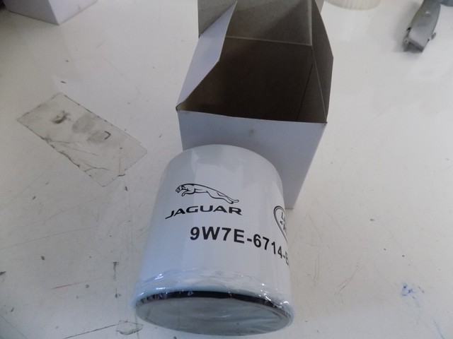 OEM Jaguar F-pace X761 Oil Filter C2Z32125 Genuine for sale online | eBay