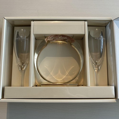 MOET & CHANDON Pair Glasses & Ring Holder Set Limited Champagne With ...