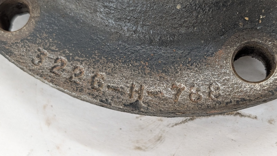 3226H788 Meritor Input Shaft Bearing Retainer Cage Cast Number 3226-H ...