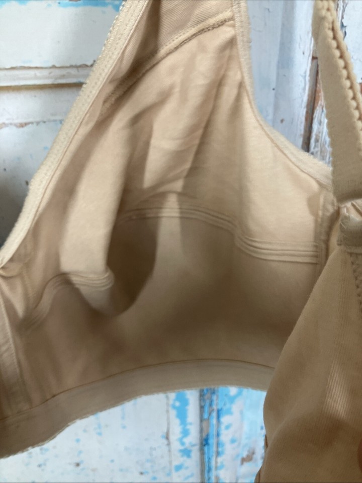 Fruit of the Loom Women's Seamed Wirefree Bra Style 96825 Size 44C ...