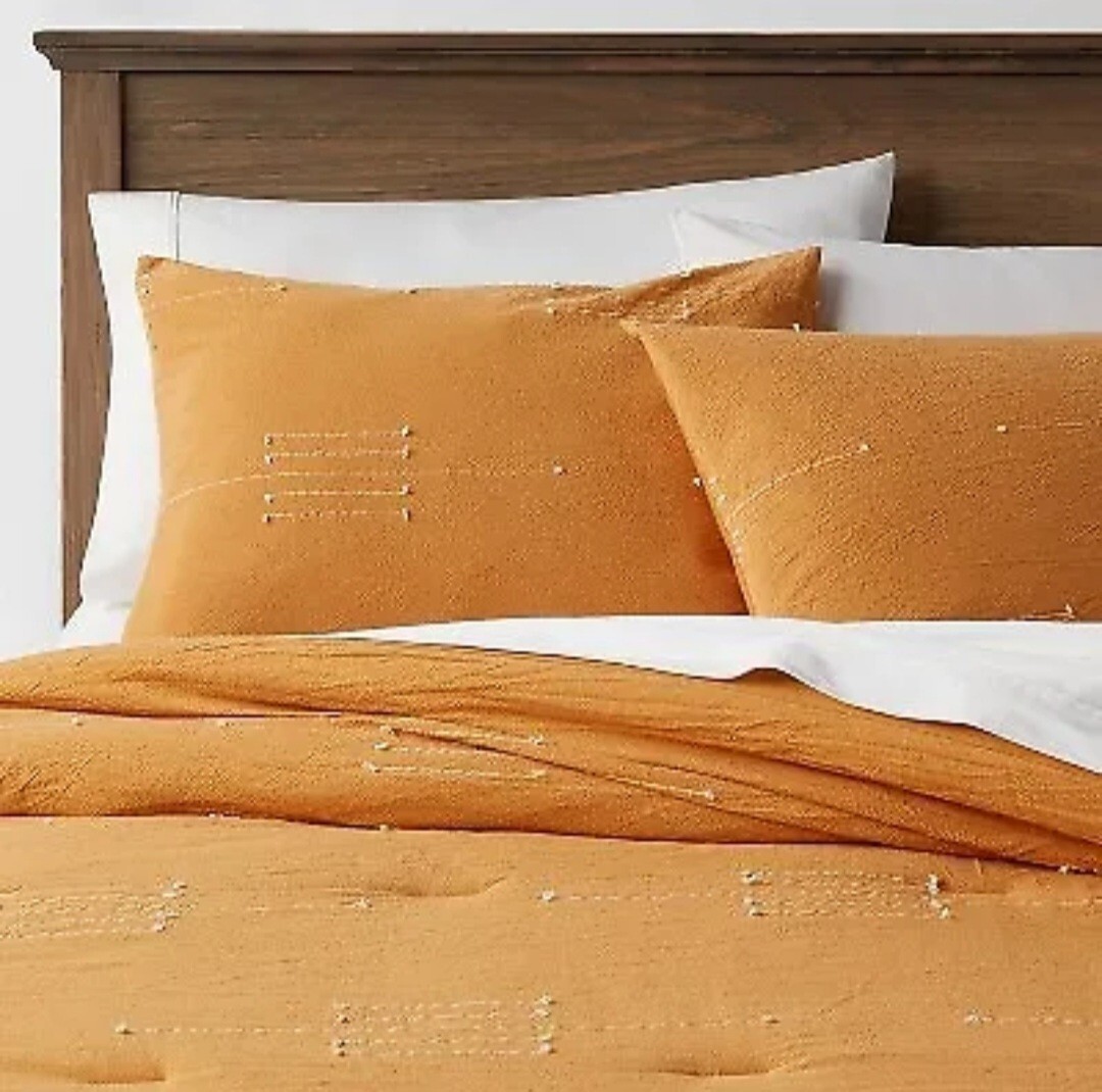 Threshold Clipped Linework Comforter & Sham Set King Mustard New | eBay