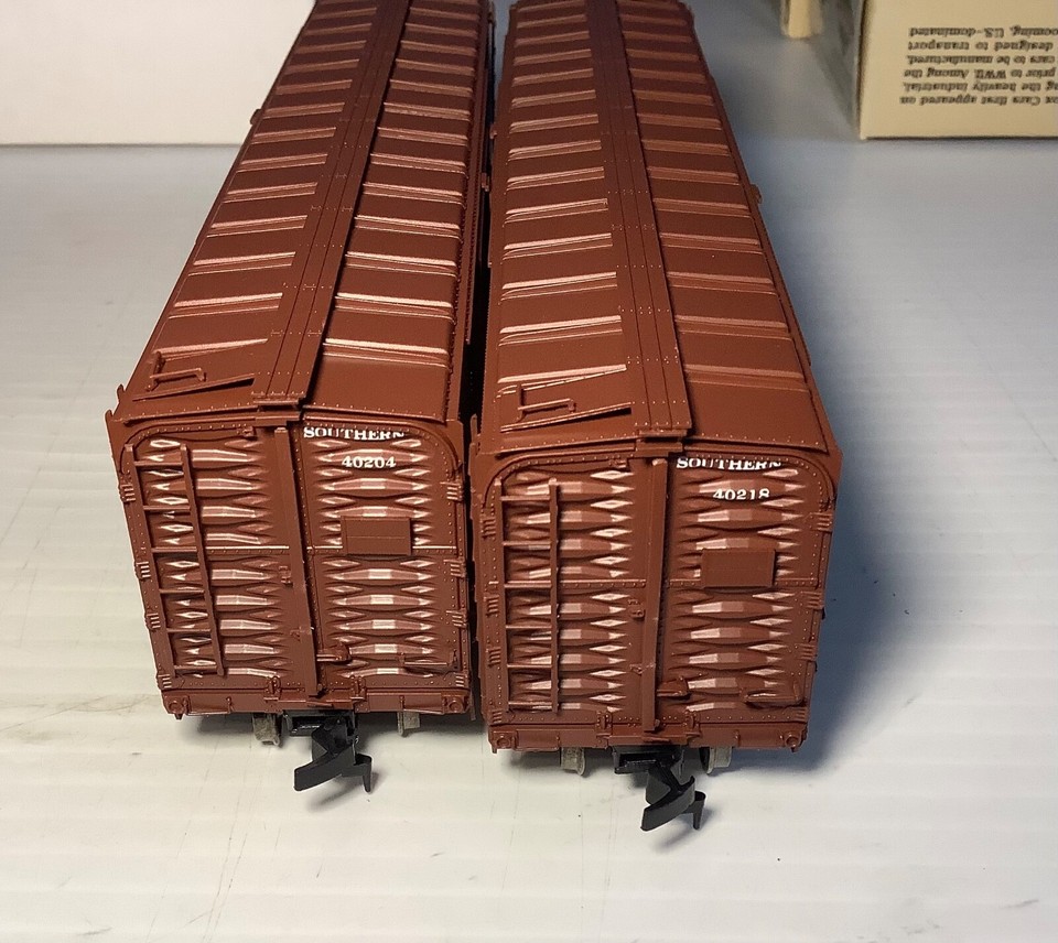 2 HO PROTO 2000 SOUTHERN 50' AUTOMOBILE BOX CAR SOU #40218 & #40204 | eBay