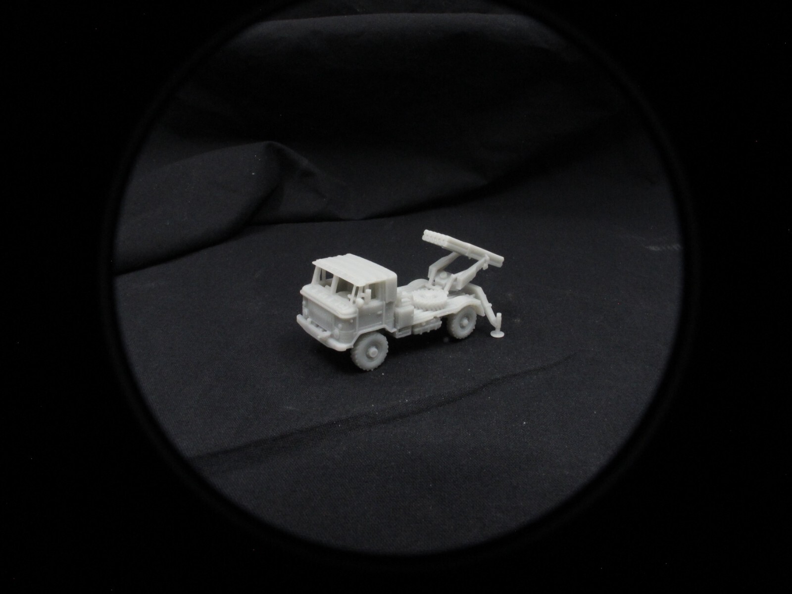 Soviet Warsaw Pact BM-21V Airborne Grad MRL 1/100 15mm Flames of War ...