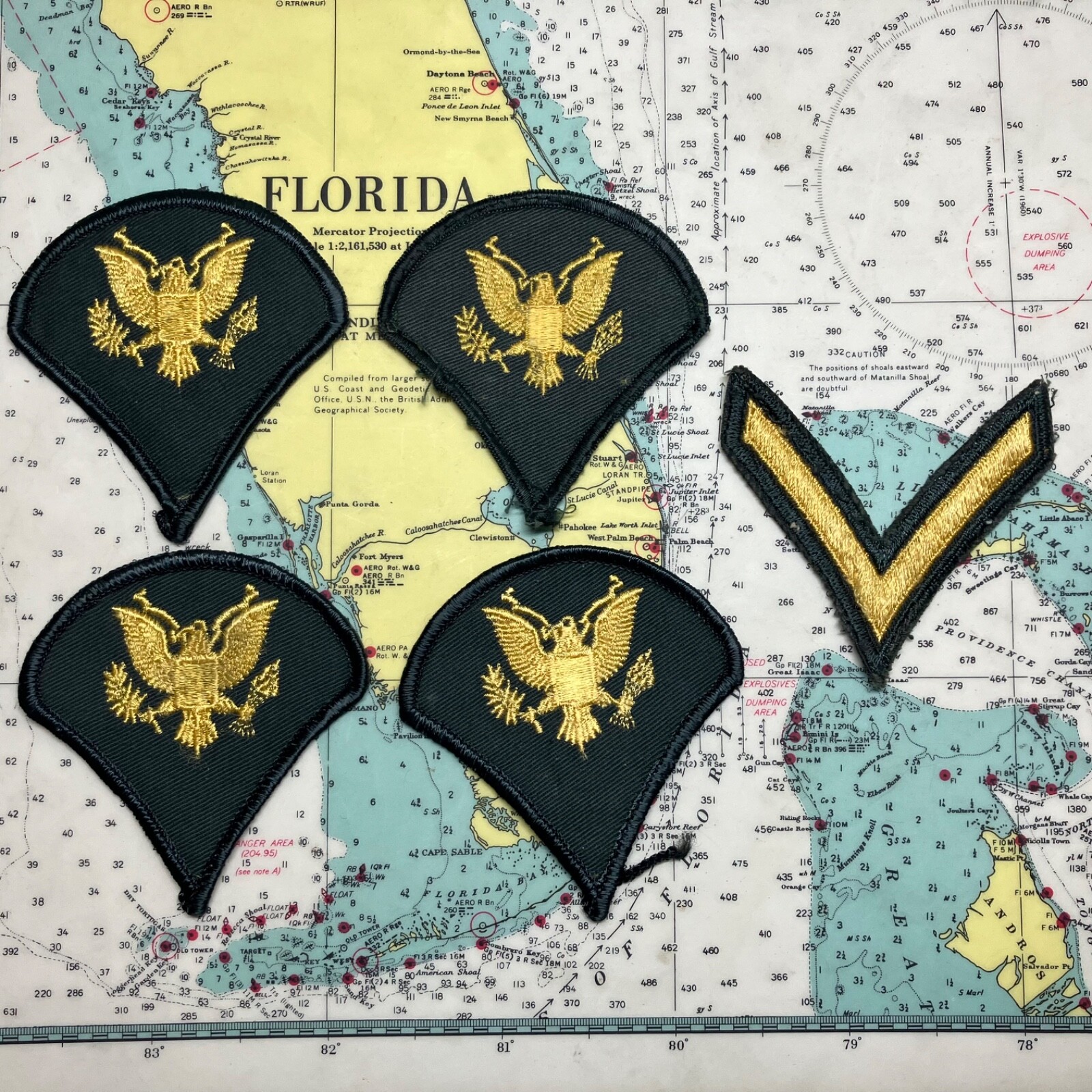 Vintage US Army Specialist Eagle Patch lot of 5 w/ PFC patch | eBay