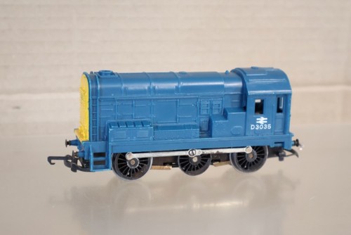 TRIANG HORNBY R152 BR BLUE 0-6-0 CLASS 08 DIESEL SHUNTER LOCOMOTIVE ...