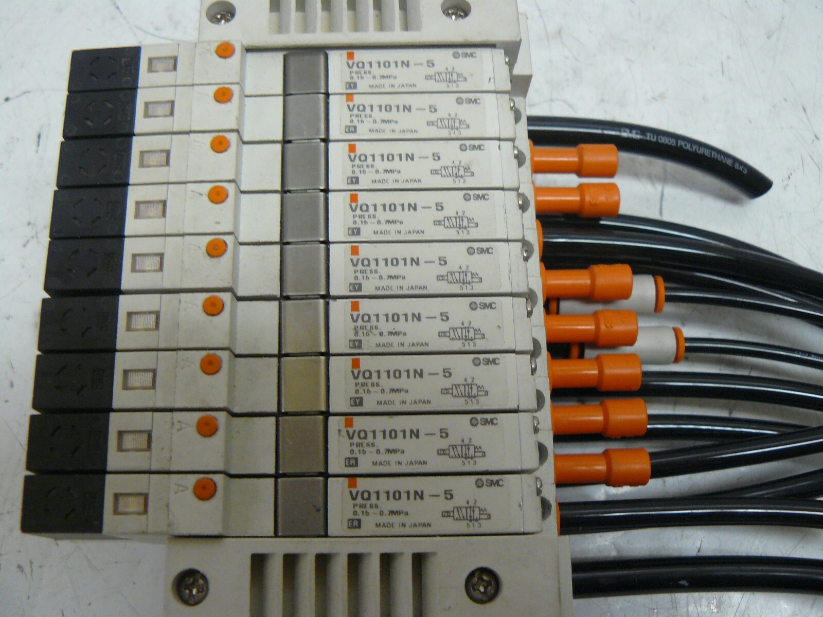 SMC VQ1101N-5 SOLENOID VALVES WITH VALVE BLOCK | eBay