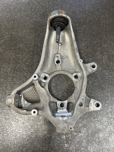 GM OEM Left Rear Suspension Knuckle C7 Corvette 2014-19 driver upright ...