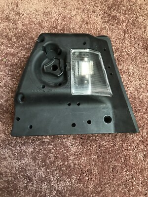 2002-2005 BMW 325i 330i E46 Right Passenger Tail Light Bulb Carrier ...
