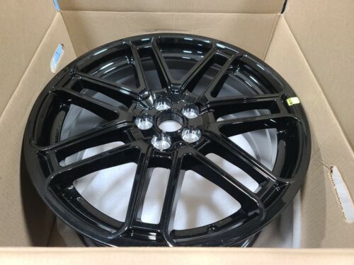 Single OEM Toyota Gloss Black 18x8 Wheel '21-'24 Toyota Corolla PT946 ...