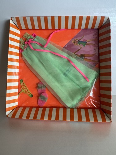 Vintage Mattel Skipper & Fluff LULLABY LIME Outfit NRFP SEALED #3473 ...