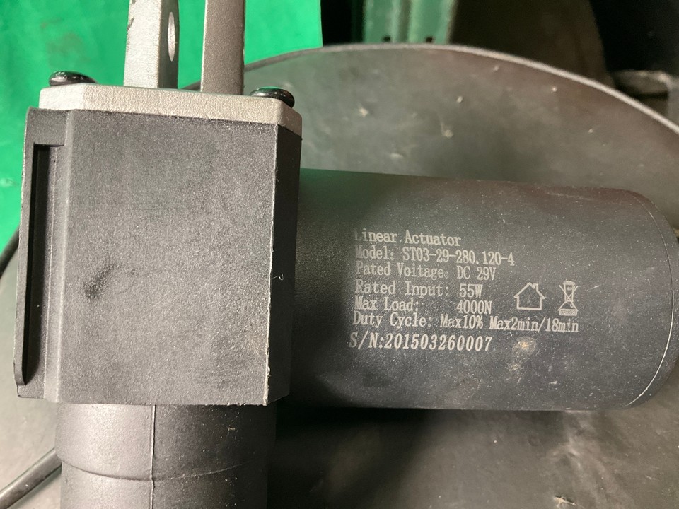 Electrical Hazard DC 29v 55w Electric linear Actuator ST03-29-280.120-4 ...
