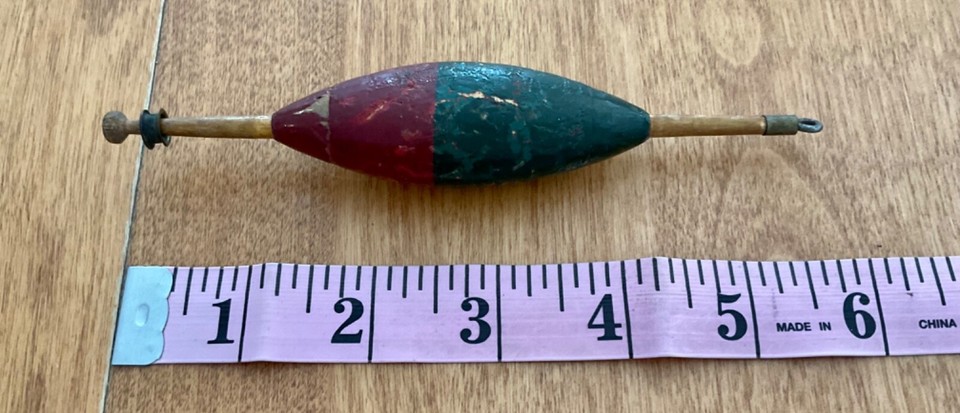 PRIMITIVE ANTIQUE WOOD PAINTED RED GREEN FISHING BOBBER 20S-30S FLOATER ...