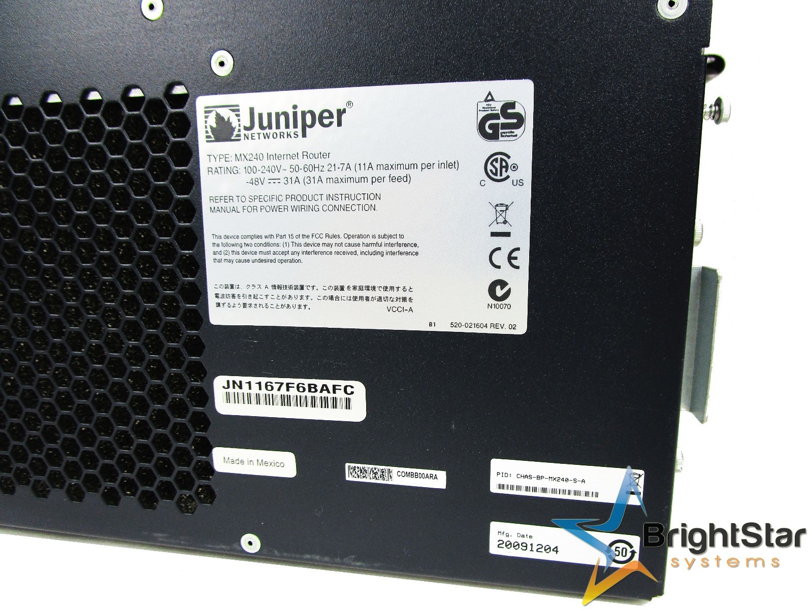 Juniper MX240 Router 1x RE-S-2000-4096 1x SCB-MX960 2x PWR-MX480-1200 ...