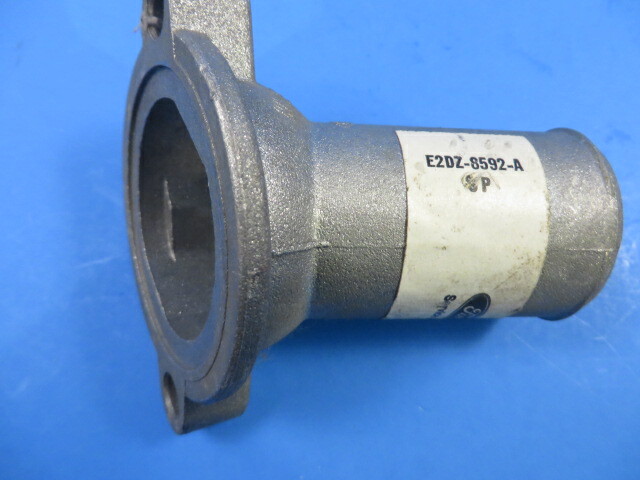 NOS Ford Thermostat Housing E2dz 8592 a 3.8l V-6 for sale online | eBay