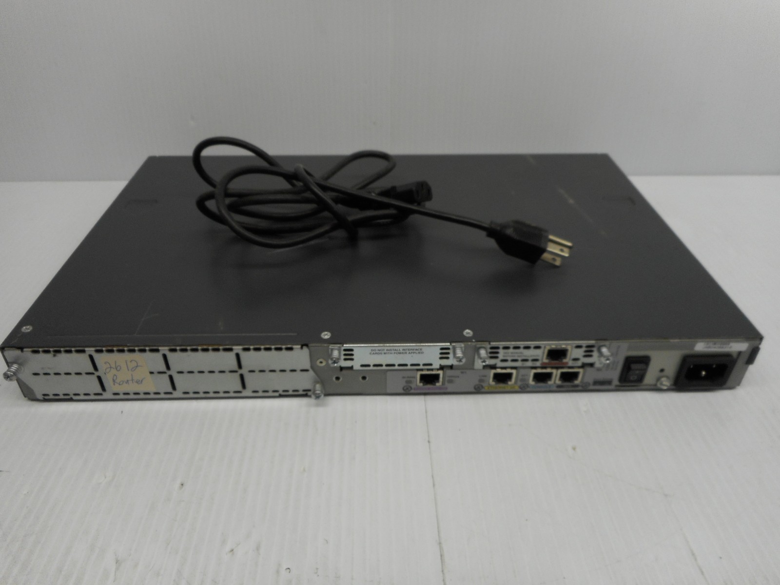 Cisco Systems 2620 Ethernet Router Chassis w/WIC 1BU Module | eBay