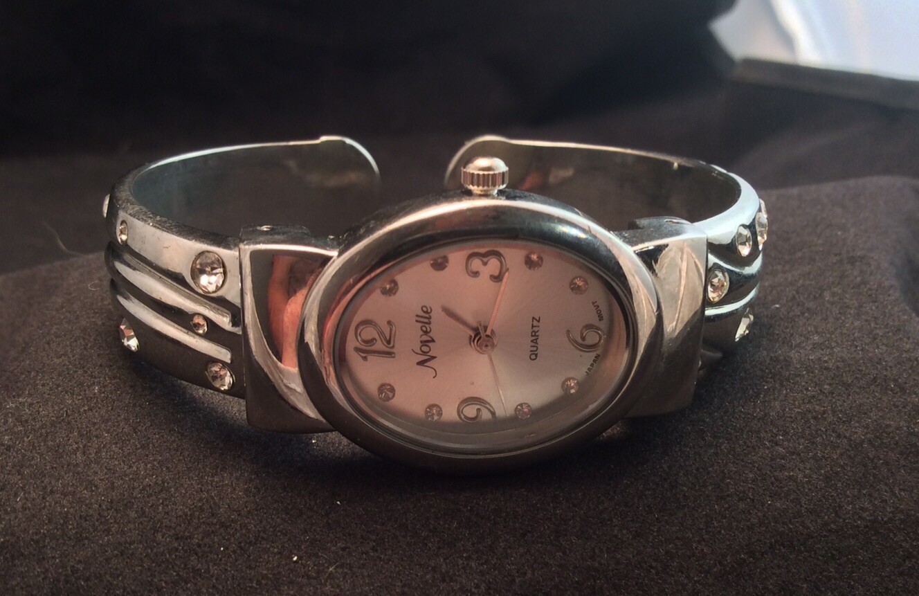 Pretty Women’s Novelle Quartz Watch Silver Tone Cuff Rhinestone ...