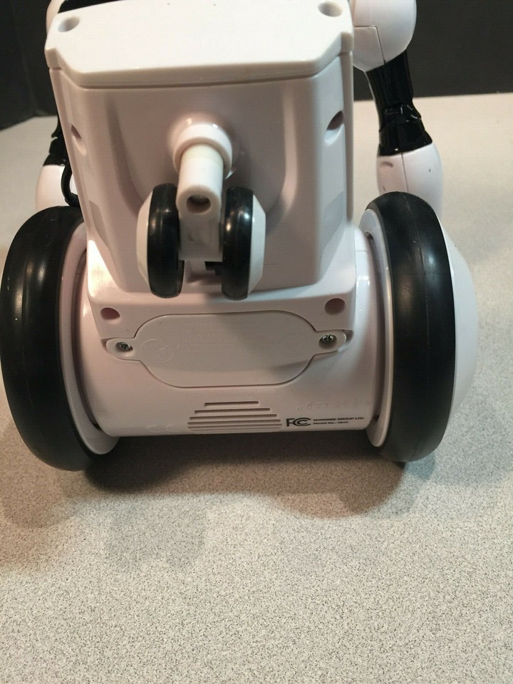 WowWee Robotic Programmable Robot No Remote | eBay