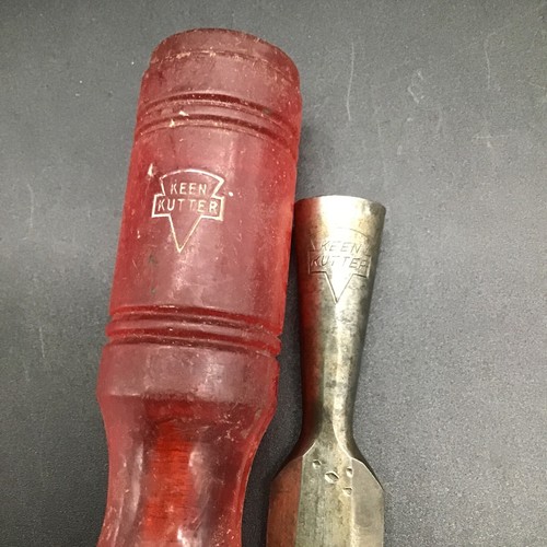 Red Handle EC Simmons KEEN KUTTER 3/4” Bevel edge Bench Chisel Embossed ...