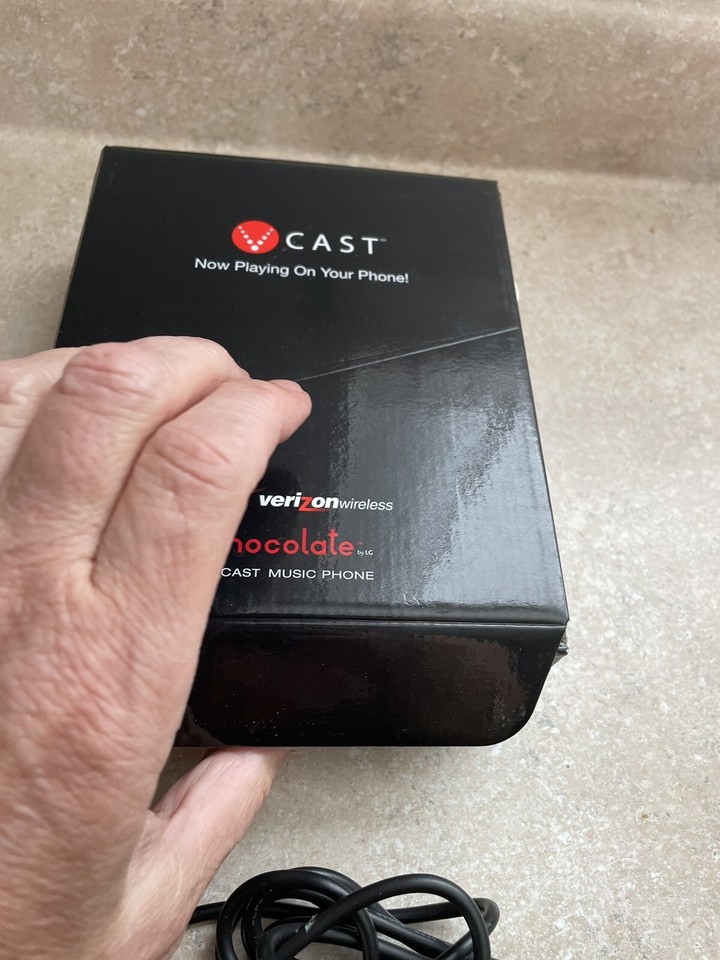 LG Verizon Chocolate Phone Green in Box Read Description | eBay