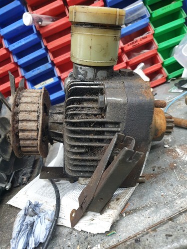 Eaton Model 6 Hydrostatic Gearbox | eBay UK