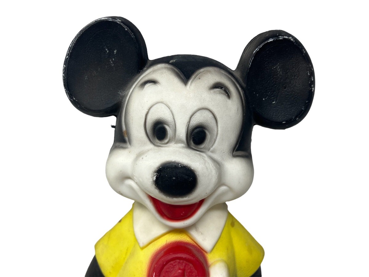 Mickey Mouse's Instagram, Twitter & Facebook on IDCrawl