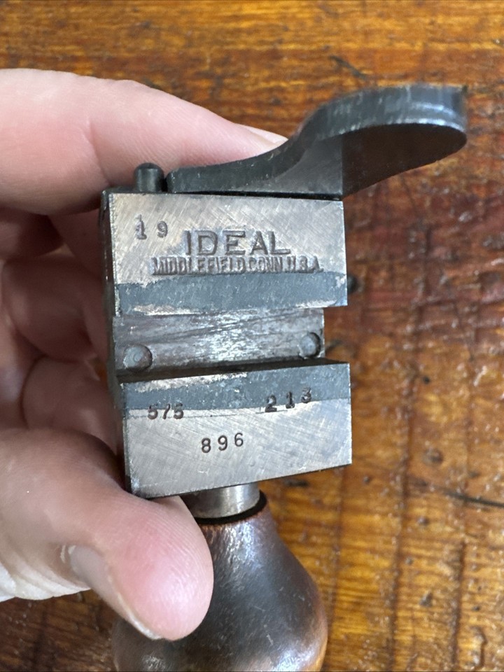 LYMAN IDEAL .58 CAL MINI BALL SINGLE CAVITY 575213 HOLLOW BASE MOLD ...