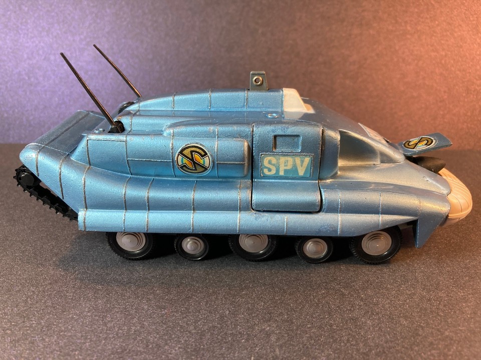 Dinky Toy Captain Scarlet SPV - Spectrum Pursuit Vehicle No 104 / CORGI ...