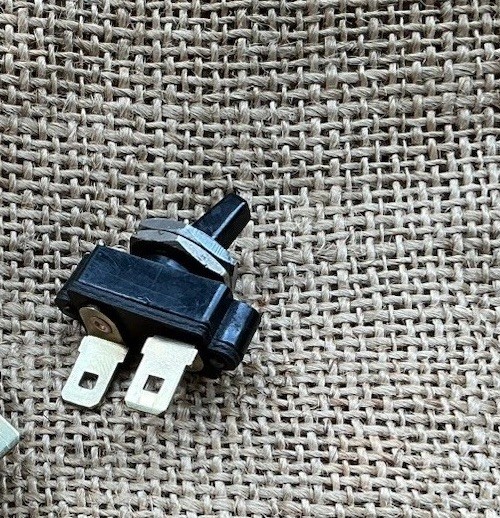 1 RARE EARLY CLASSIC MINI MK1 SPEEDO DASH POD SWITCH /AUSTIN /MORRIS ...