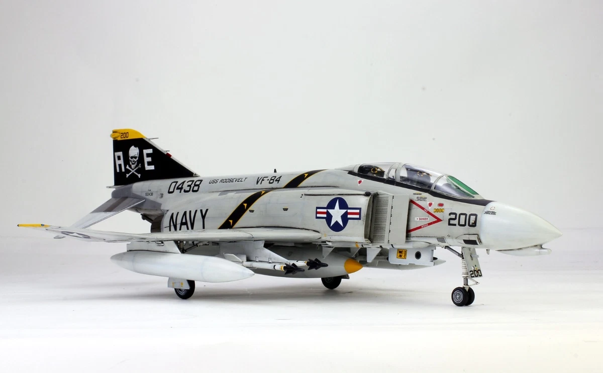 F-4J Phantom II USN VF-84 Jolly Rogers, AG200, USS, 56% OFF