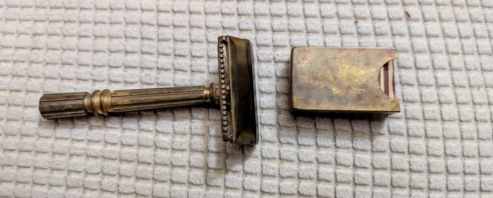 Vintage GEM Micromatic Razor With Original Case & Box of Razors Brass ...