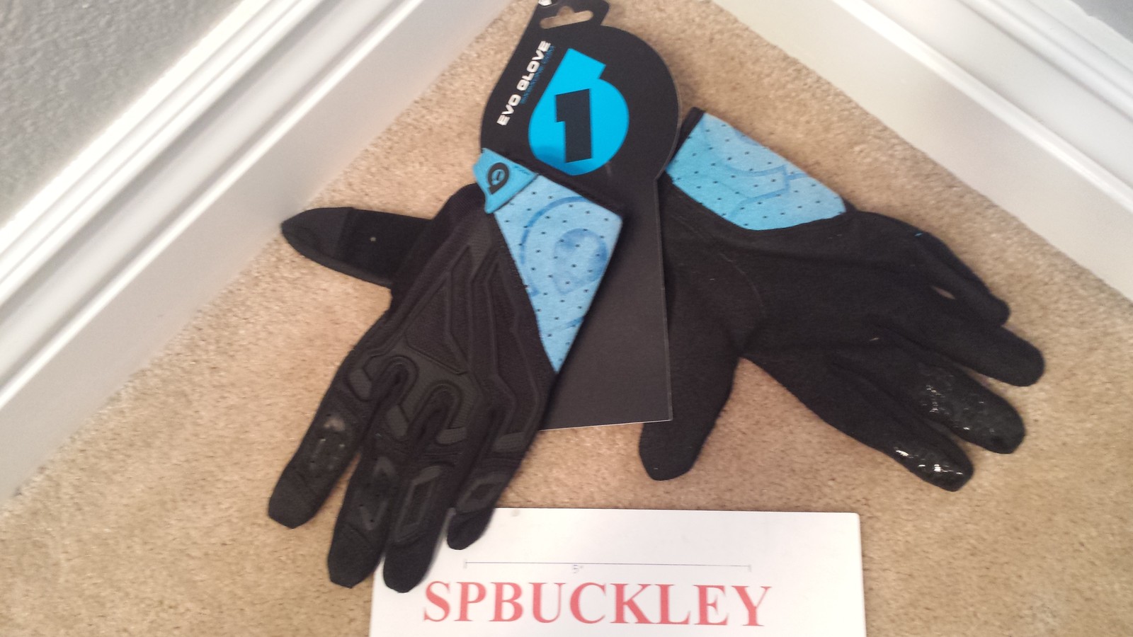 SIXSIXONE 661 EVO CYCLING GLOVES, NWT, 6876-05, BLACK | eBay